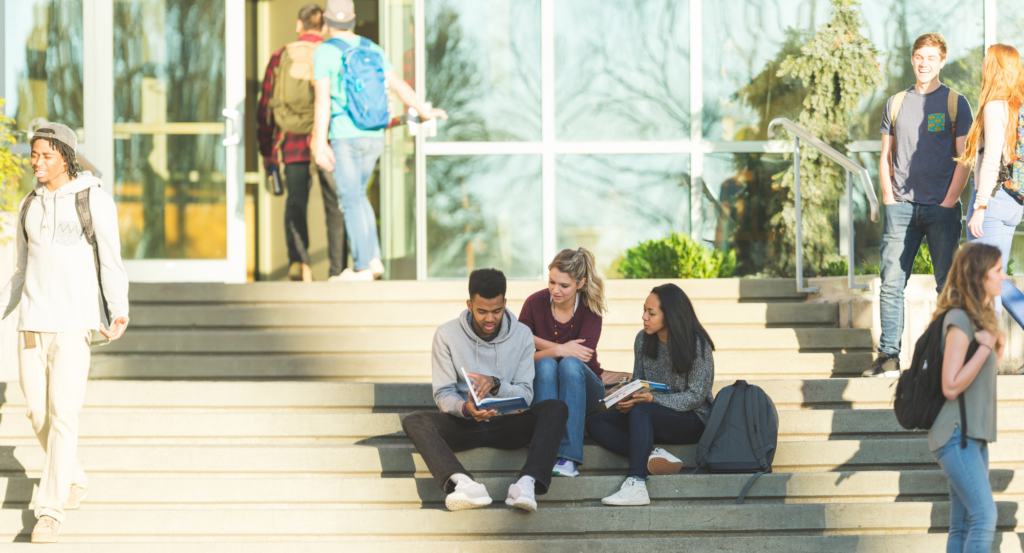 3 Reasons Why You Should Create a Campus Recruitment Program - Oleeo